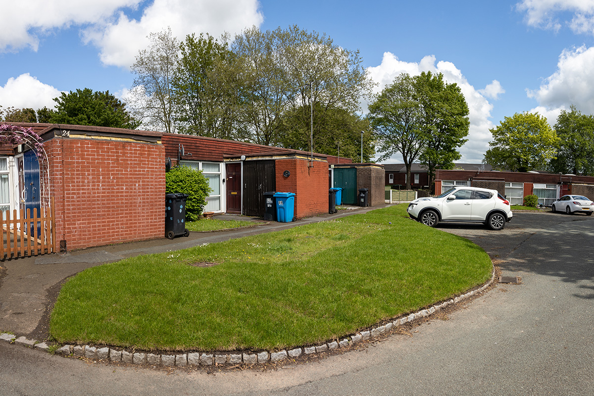 Supporting a greener future in Murdishaw - LCRHA
